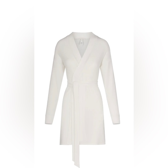 SKIMS | Intimates & Sleepwear | Skims Soft Lounge Robe | Poshmark